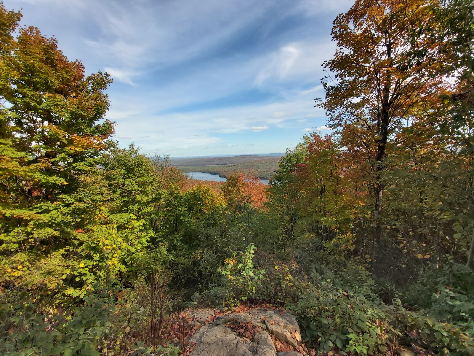 Lac Fraser - Mont Orford Provincial Park - Photos, caractéristiques et ...