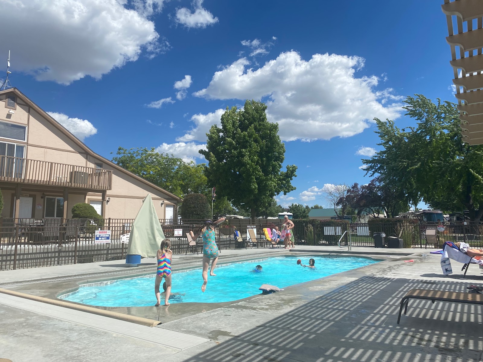 Hi-Valley RV Park - Pictures, Features & Amenities | RVezy Campgrounds