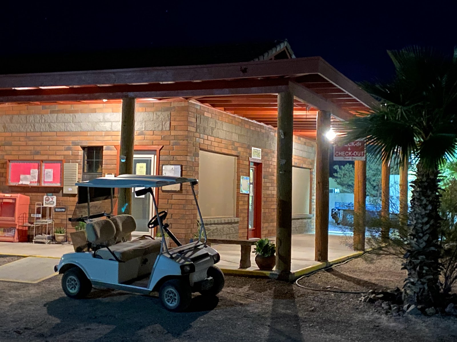 Arizona Sun RV Park - Pictures, Features & Amenities | RVezy Campgrounds