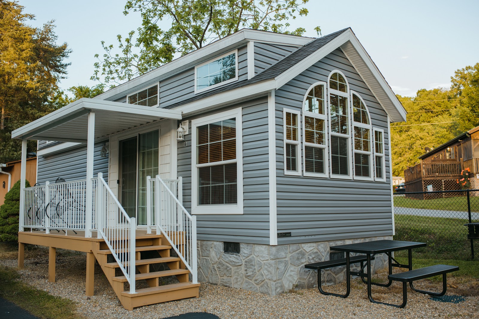 Mill Creek RV Park and Vacation Rentals - Pictures, Features ...