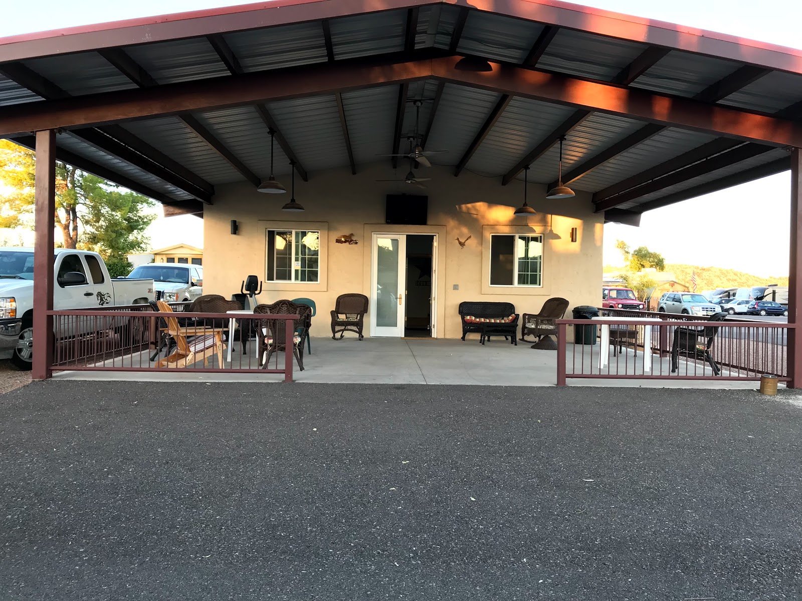 Loose Horse RV Park - Pictures, Features & Amenities | RVezy Campgrounds