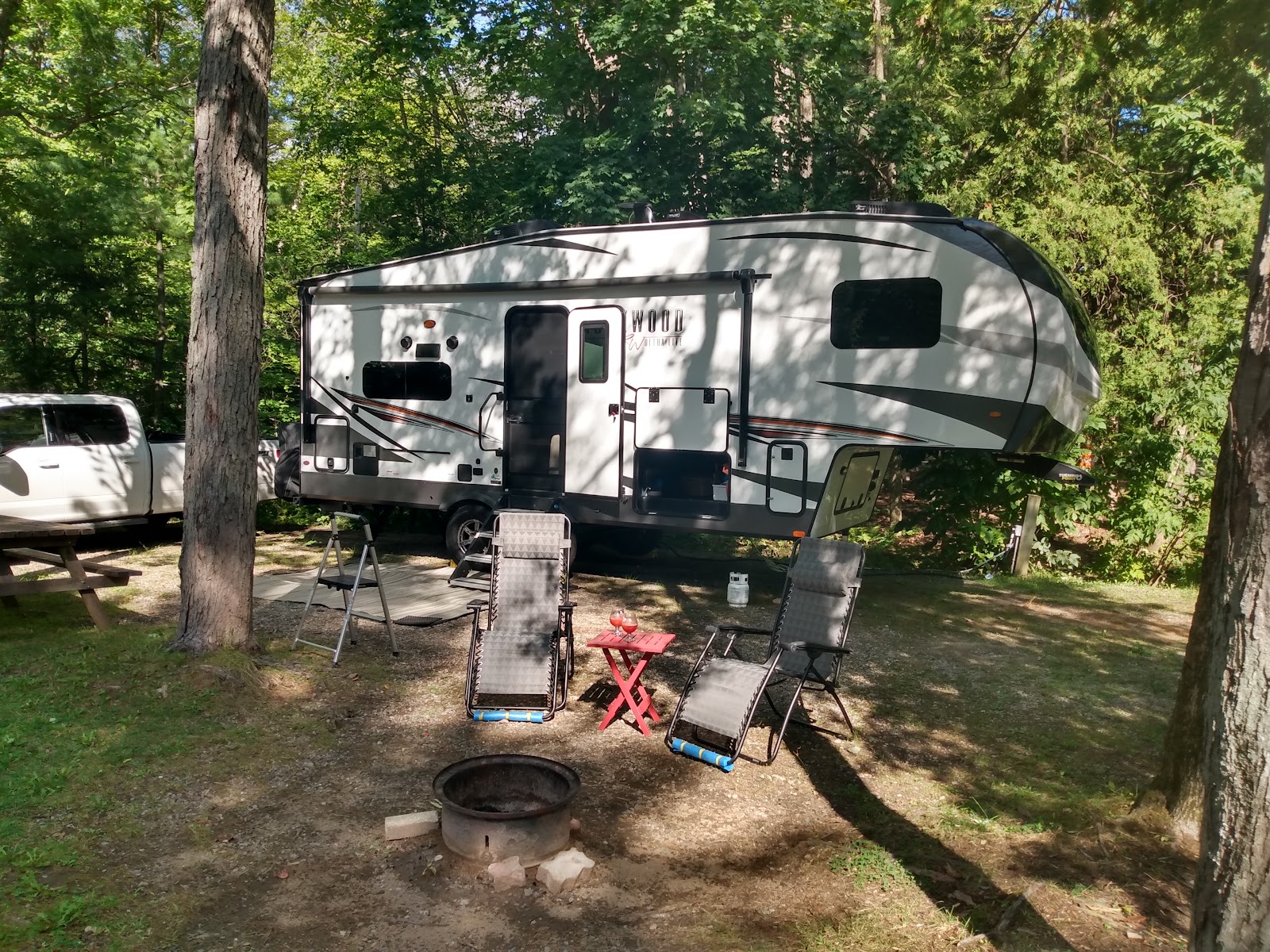 Camping D'Aoust - Pictures, Features & Amenities | RVezy Campgrounds