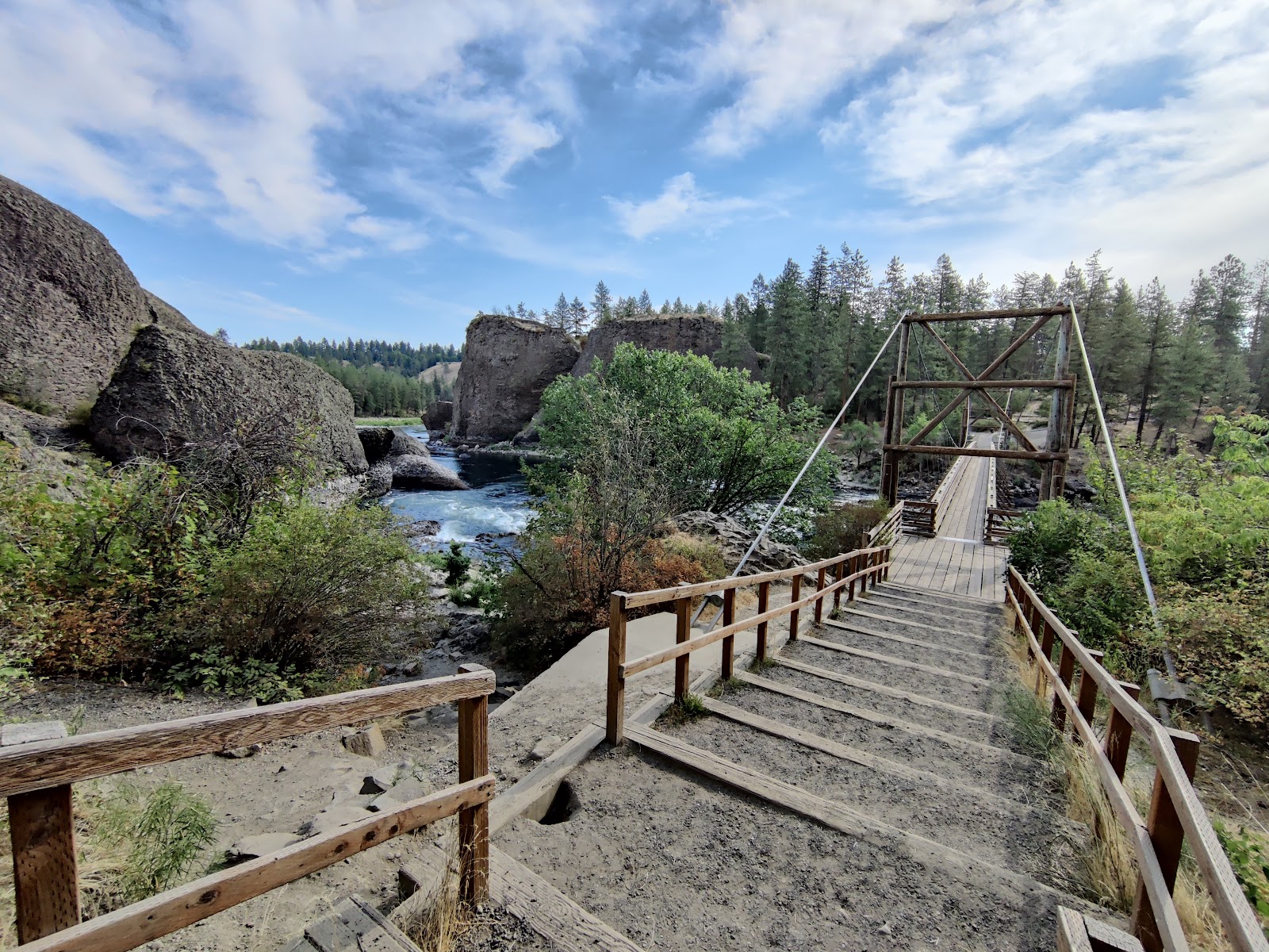 Riverside State Park - Bowl and Pitcher Area - Pictures, Features ...