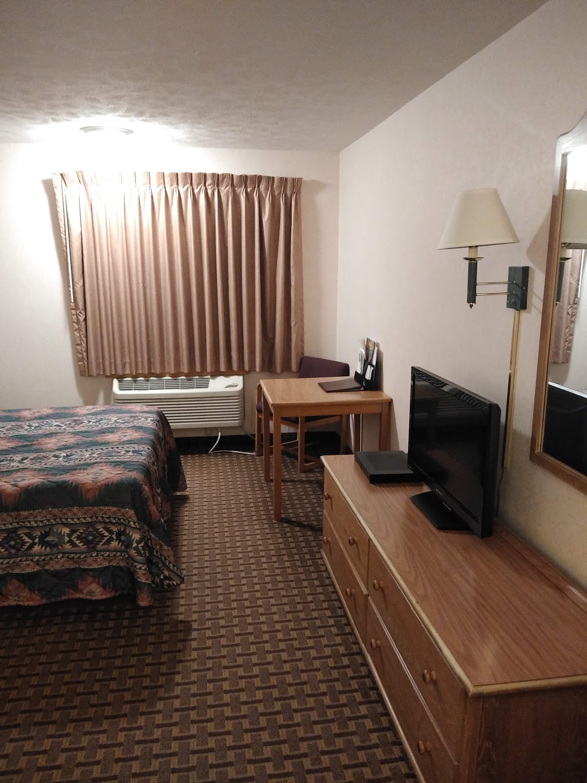 Roadside Inn and RV Spaces - Pictures, Features & Amenities | RVezy ...