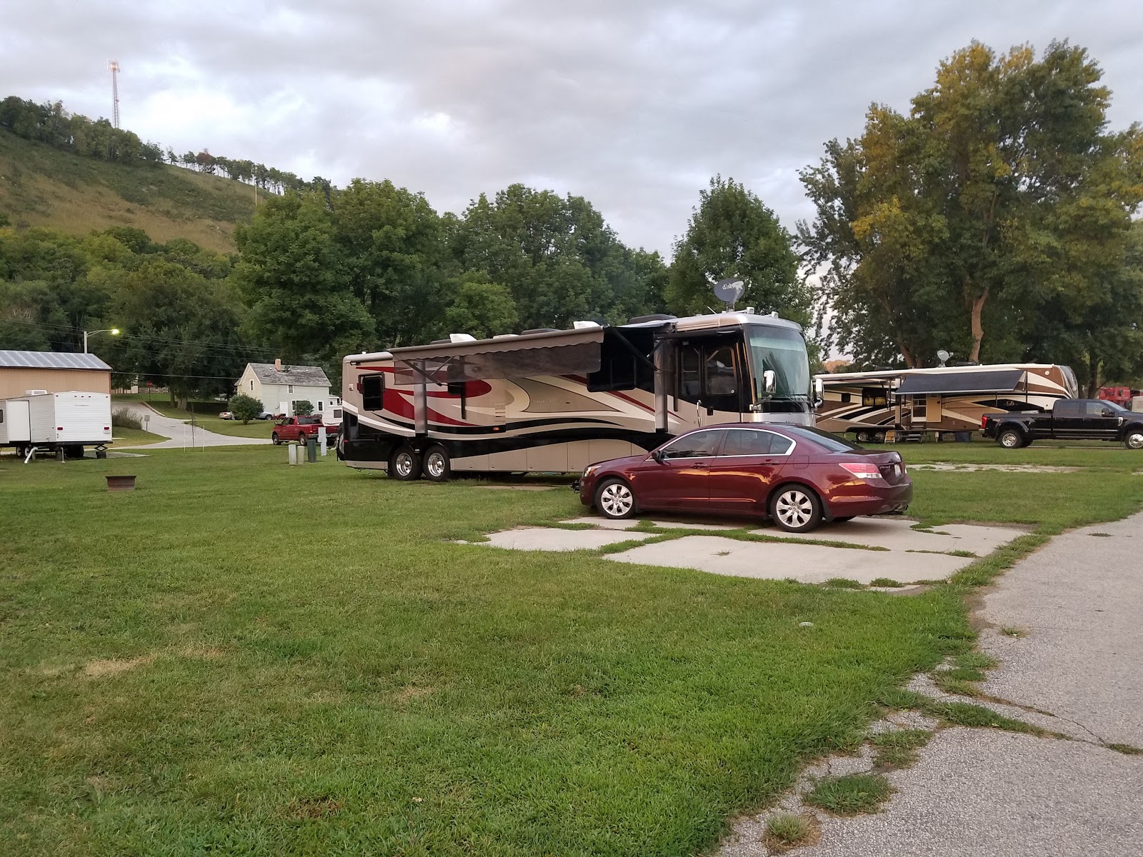 Bluffview Campground - Pictures, Features & Amenities | RVezy Campgrounds