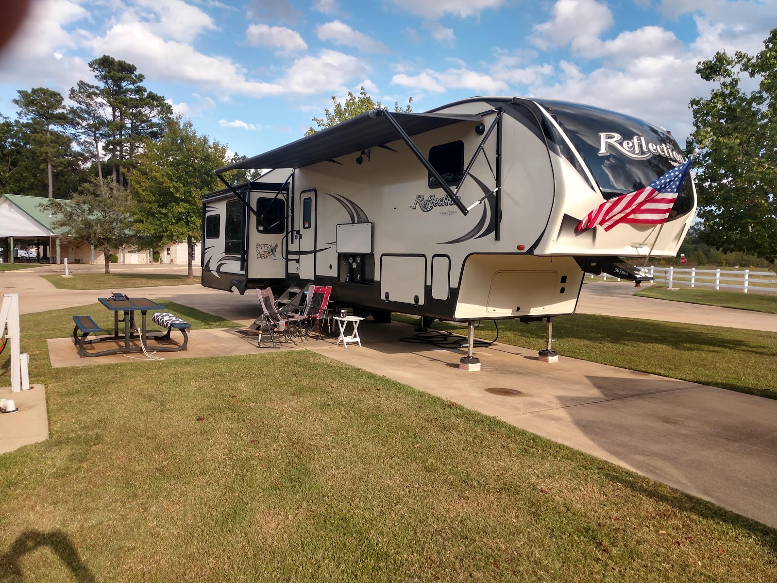 Shady Pines RV Park - Pictures, Features & Amenities | RVezy Campgrounds