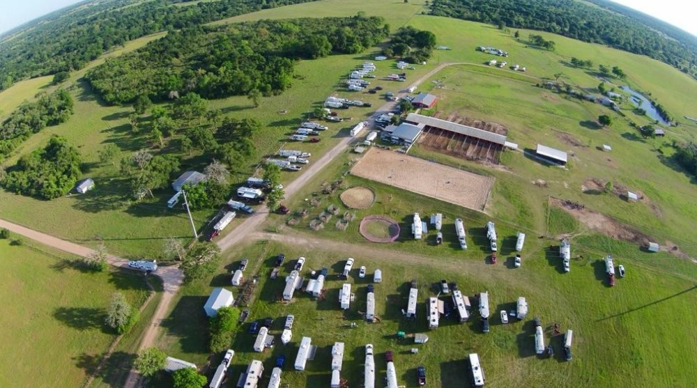7IL Ranch - Pictures, Features & Amenities | RVezy Campgrounds