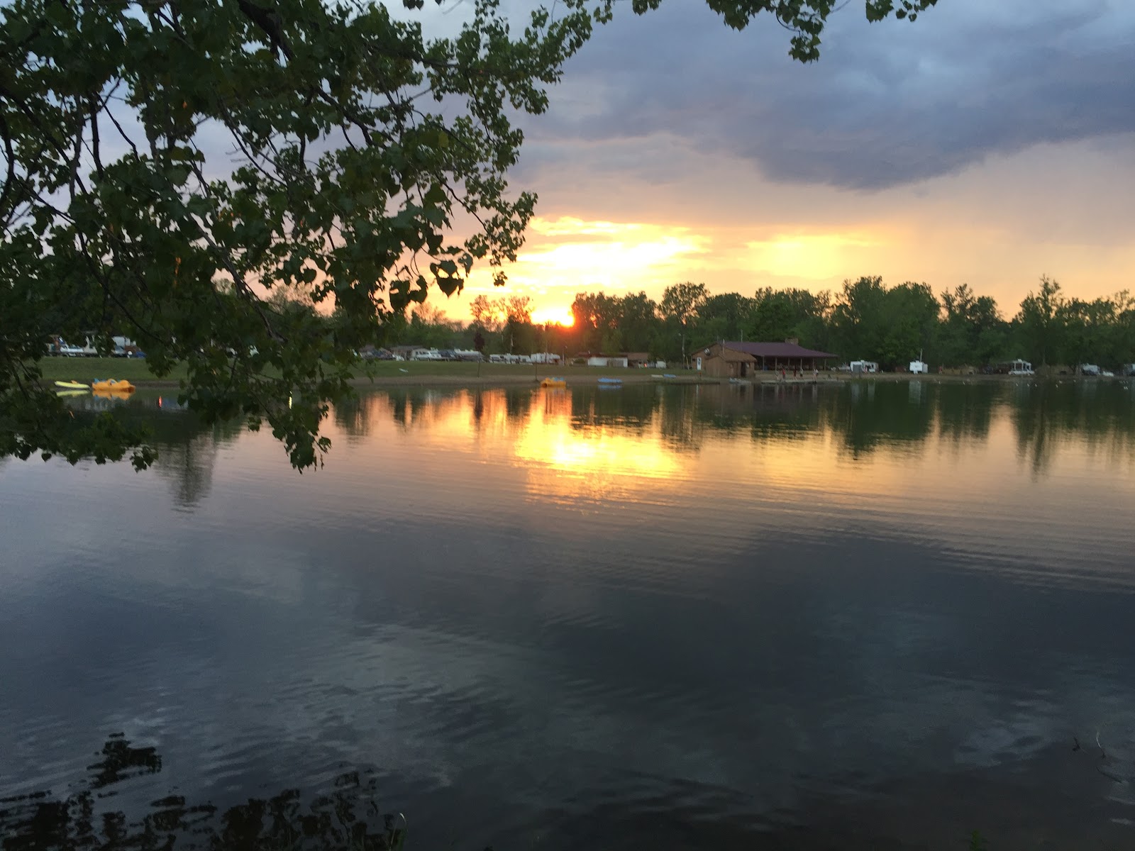 Sleepy Hollow Lake Campground - Pictures, Features & Amenities | RVezy ...