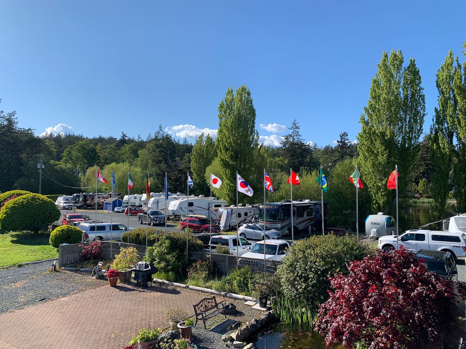 Weir's Beach RV Resort - Pictures, Features & Amenities | RVezy Campgrounds