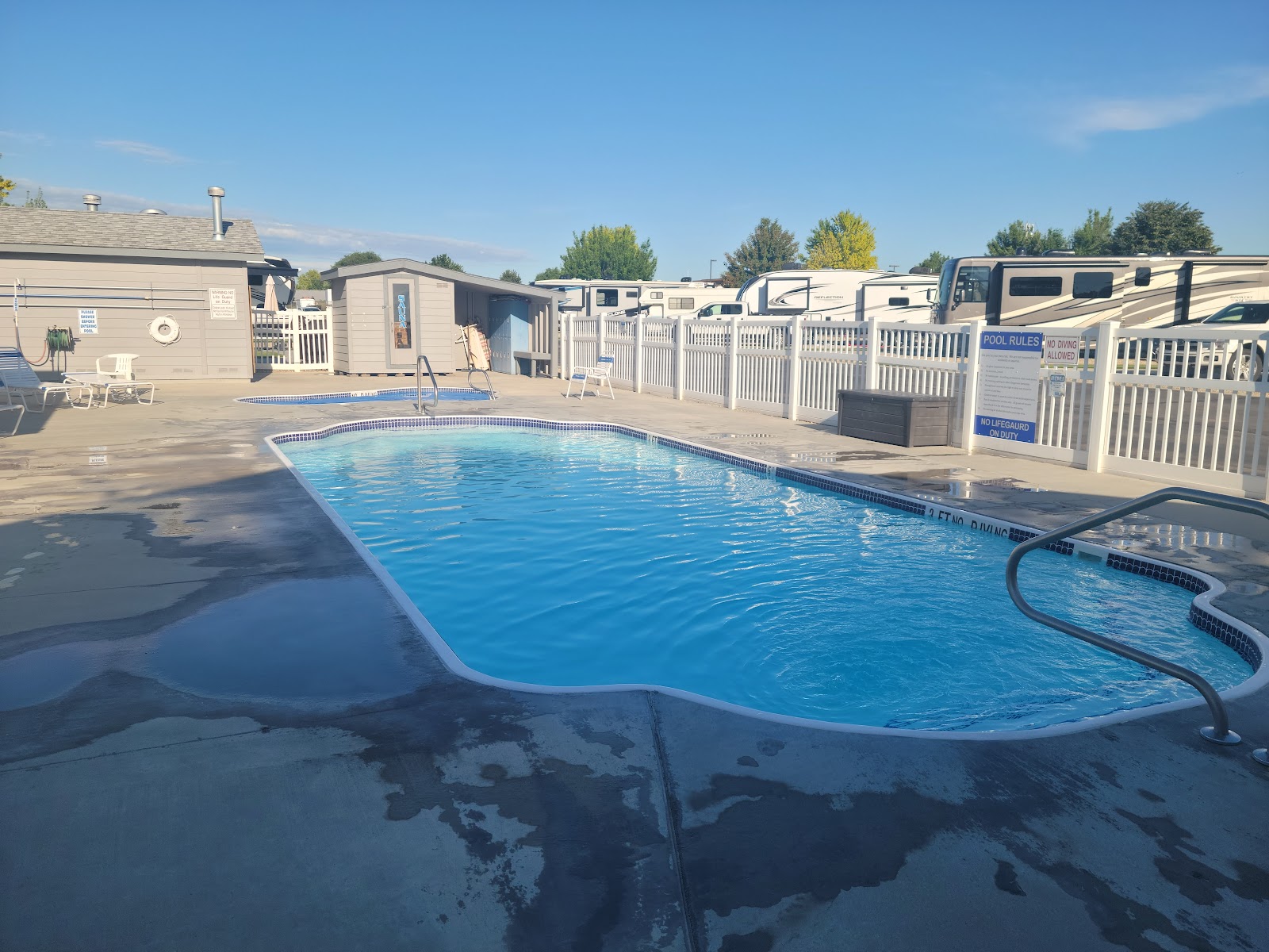 Ambassador RV Resort - Pictures, Features & Amenities | RVezy Campgrounds