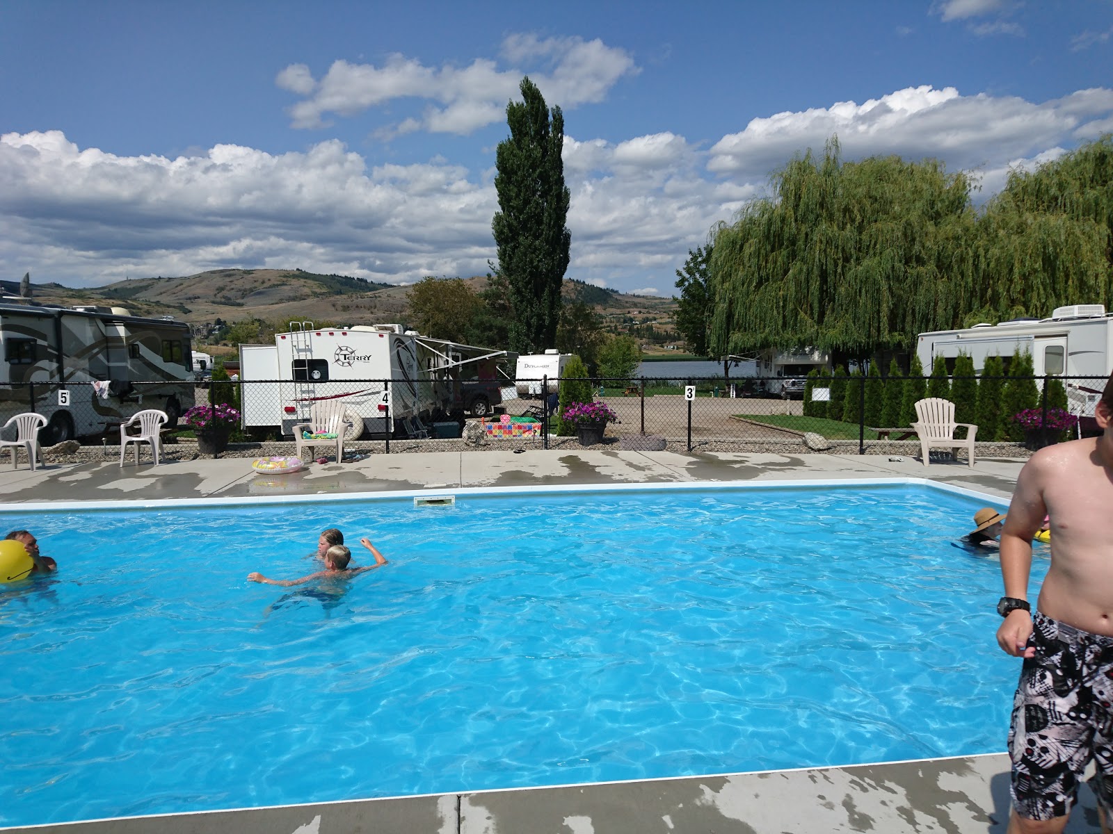 Silver Star RV Park - Pictures, Features & Amenities | RVezy Campgrounds