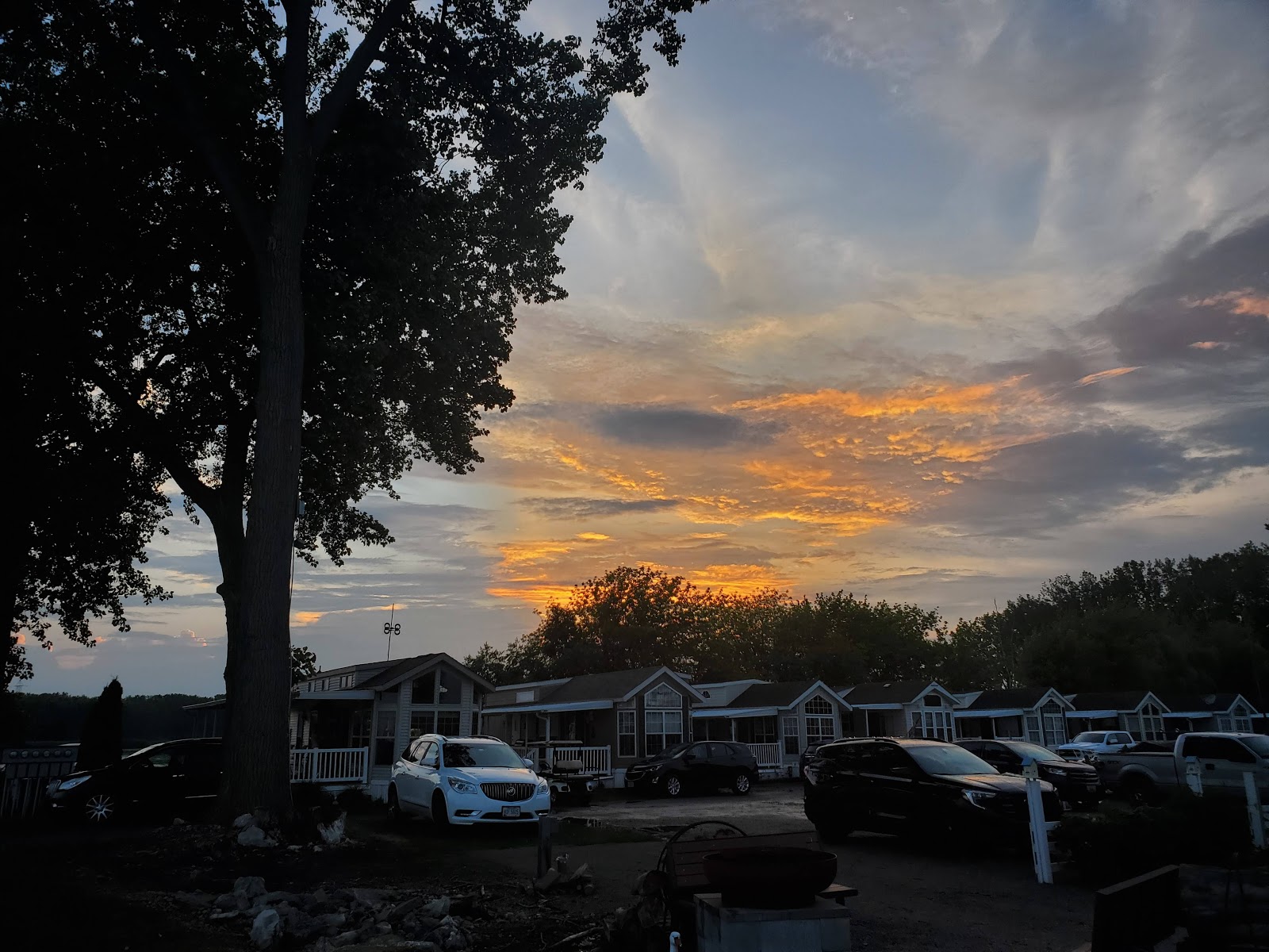 Kamp Kozy - Pictures, Features & Amenities | RVezy Campgrounds