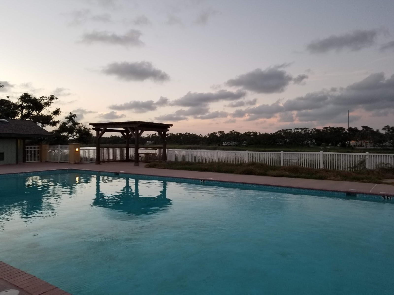 Bay View RV Resort - Pictures, Features & Amenities | RVezy Campgrounds
