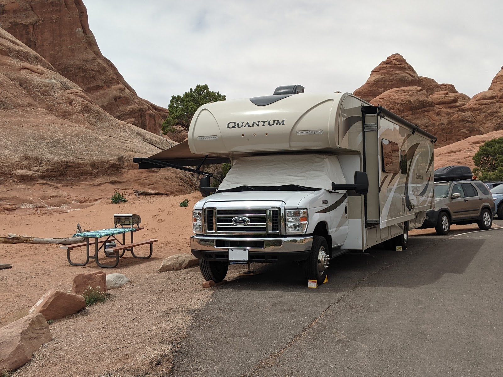 Devils Garden Campground - Arches National Park - Pictures, Features & Amenities | RVezy Campgrounds