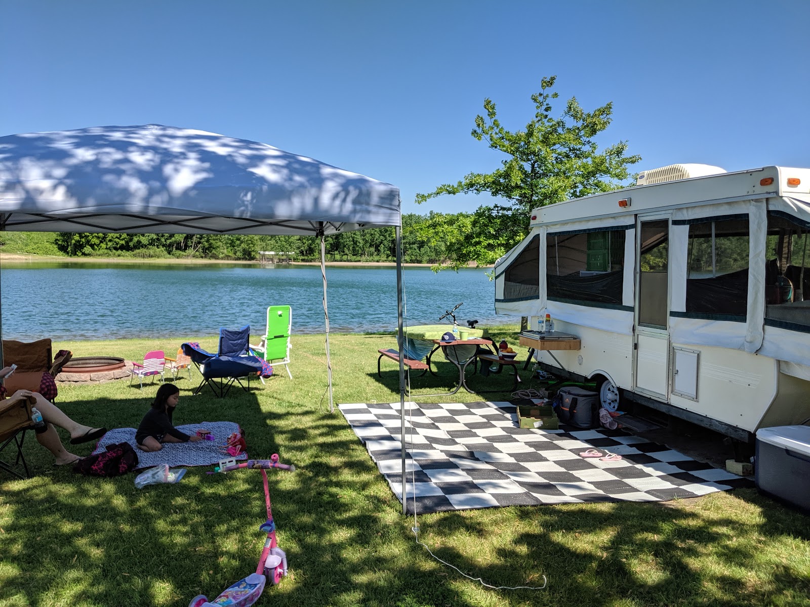 Leisure Lake Family Campground - Pictures, Features & Amenities | RVezy ...