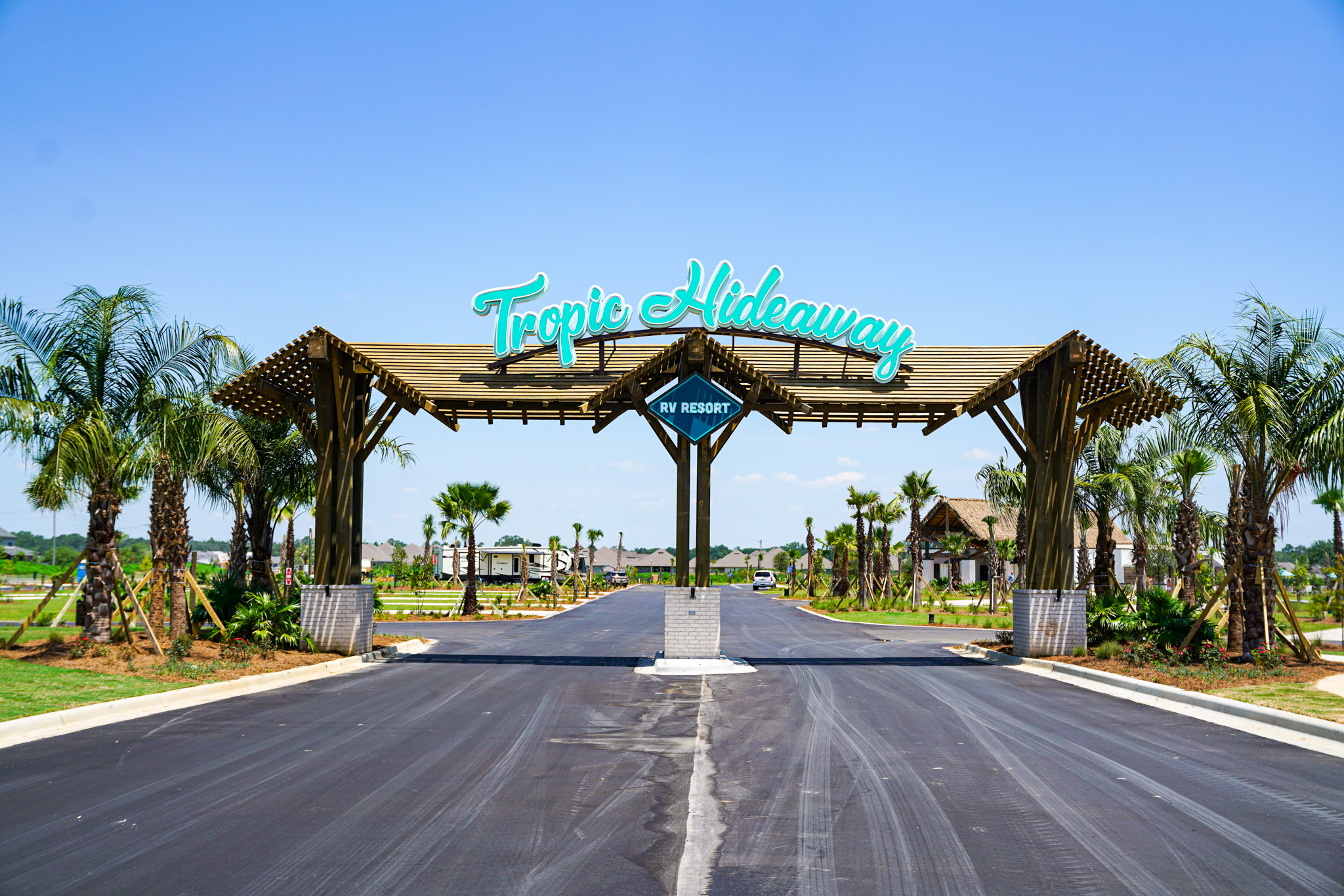 Tropic Hideaway RV Resort - Pictures, Features & Amenities | RVezy ...