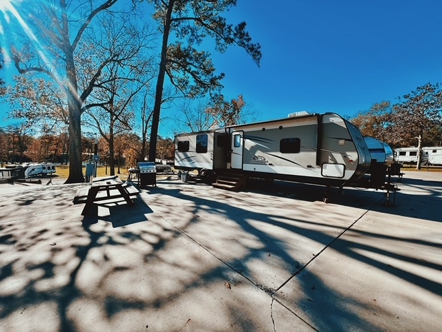 Rio RV Park - Pictures, Features & Amenities | RVezy Campgrounds