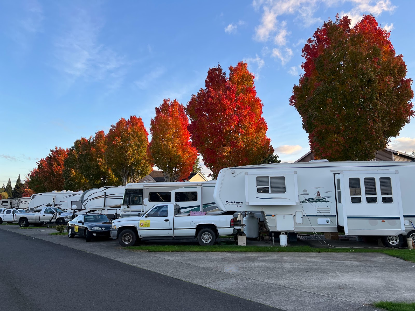 Columbia River RV Park - Pictures, Features & Amenities | RVezy Campgrounds