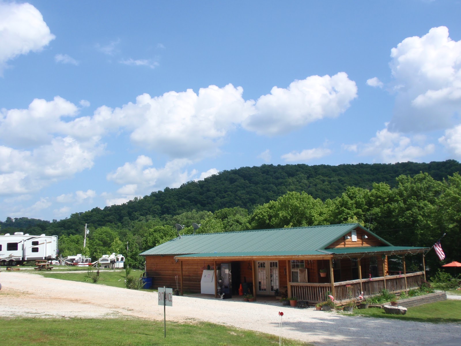 Gilbert RV Campground - Photos, caractéristiques et commodités ...