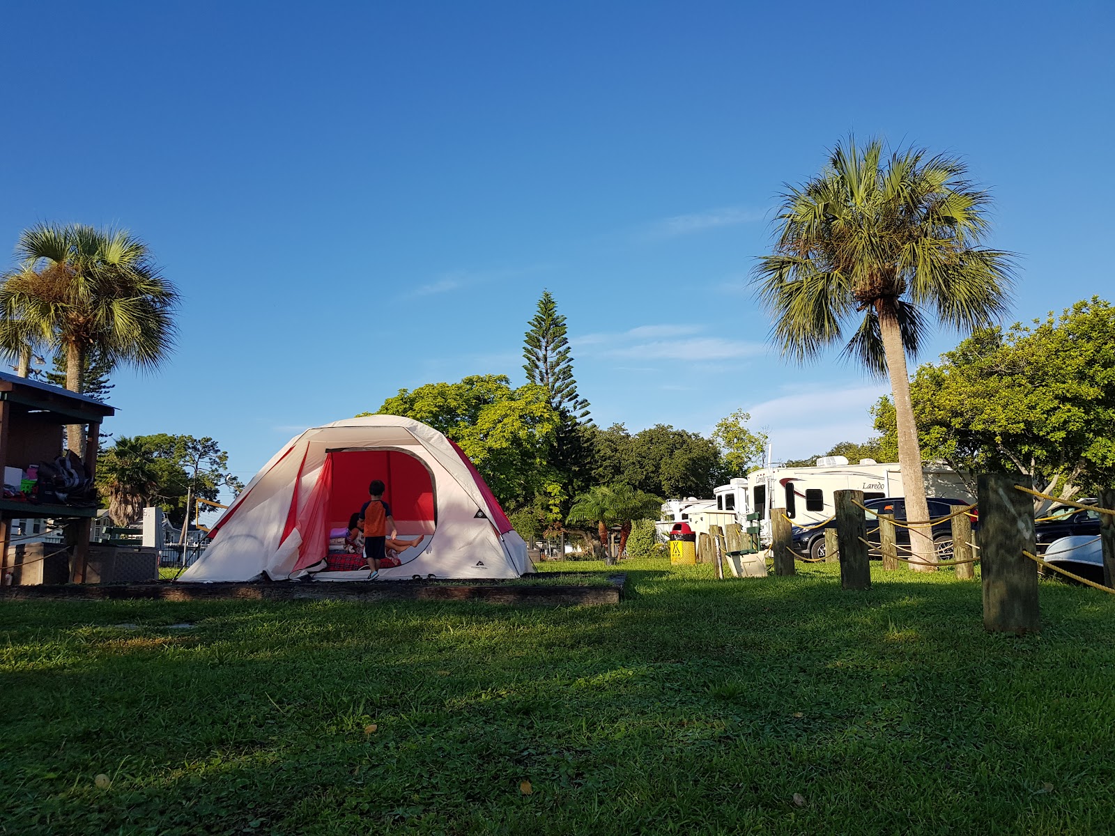 St. Petersburg / Madeira Beach KOA Holiday - Pictures, Features ...