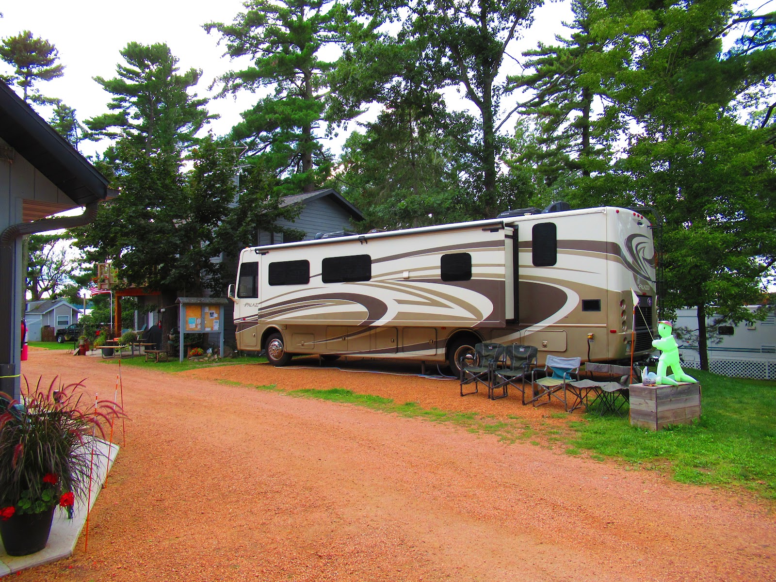 Weavers Resort Campground - Pictures, Features & Amenities | RVezy ...