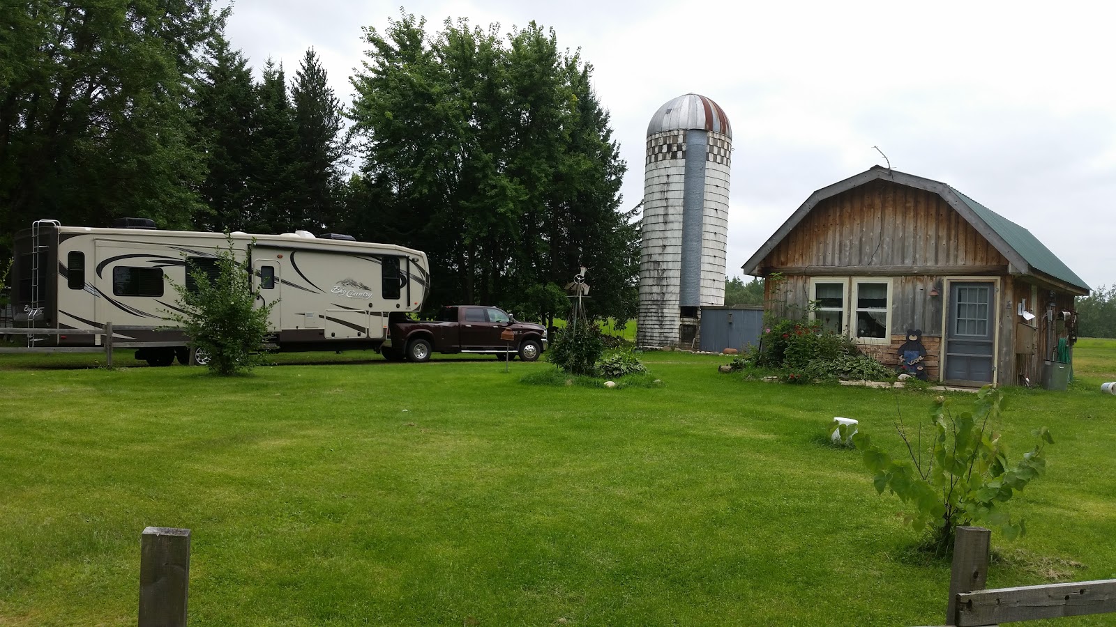 The Hall's Campground - Pictures, Features & Amenities | RVezy Campgrounds